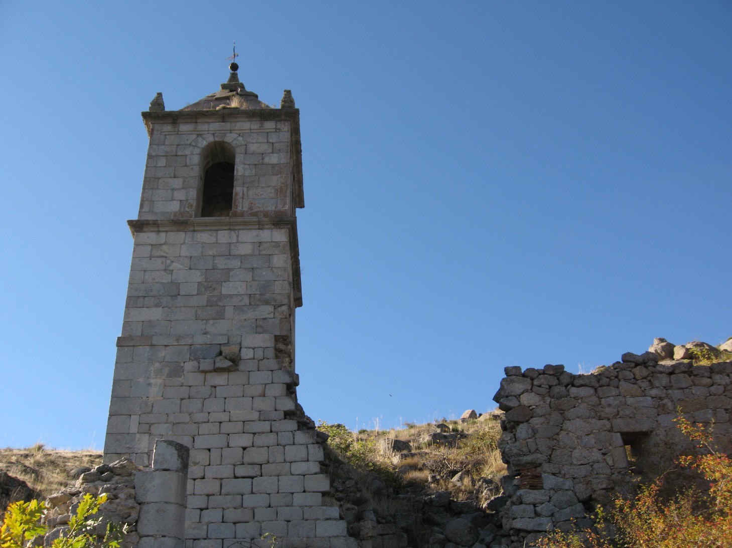 Brechas: Monasterio del Risco, Sierra de Ávila