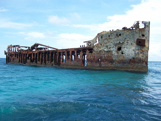 Causos de Viajante: Mergulhando pelo mundo – SS Sapona e Castor