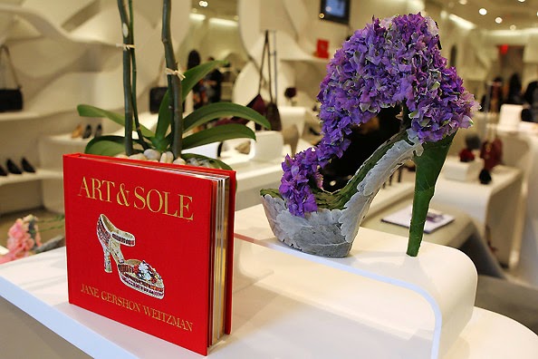 FASHION OF CULTURE | Where heritage meets style.: The First Lady of ...