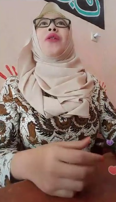 Ku Hamili Ibu Guruku yang Cantik - Cerita 69 Terbaru