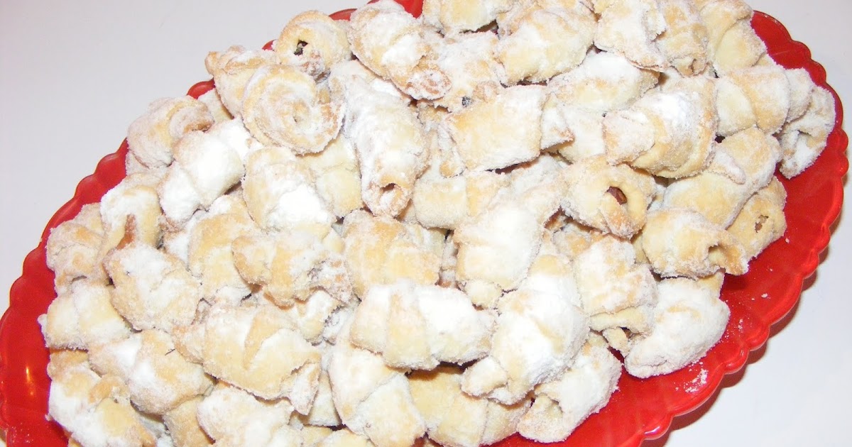 Cornulete cu nuca si rahat reteta | Retetetraditionaleromanesti.ro