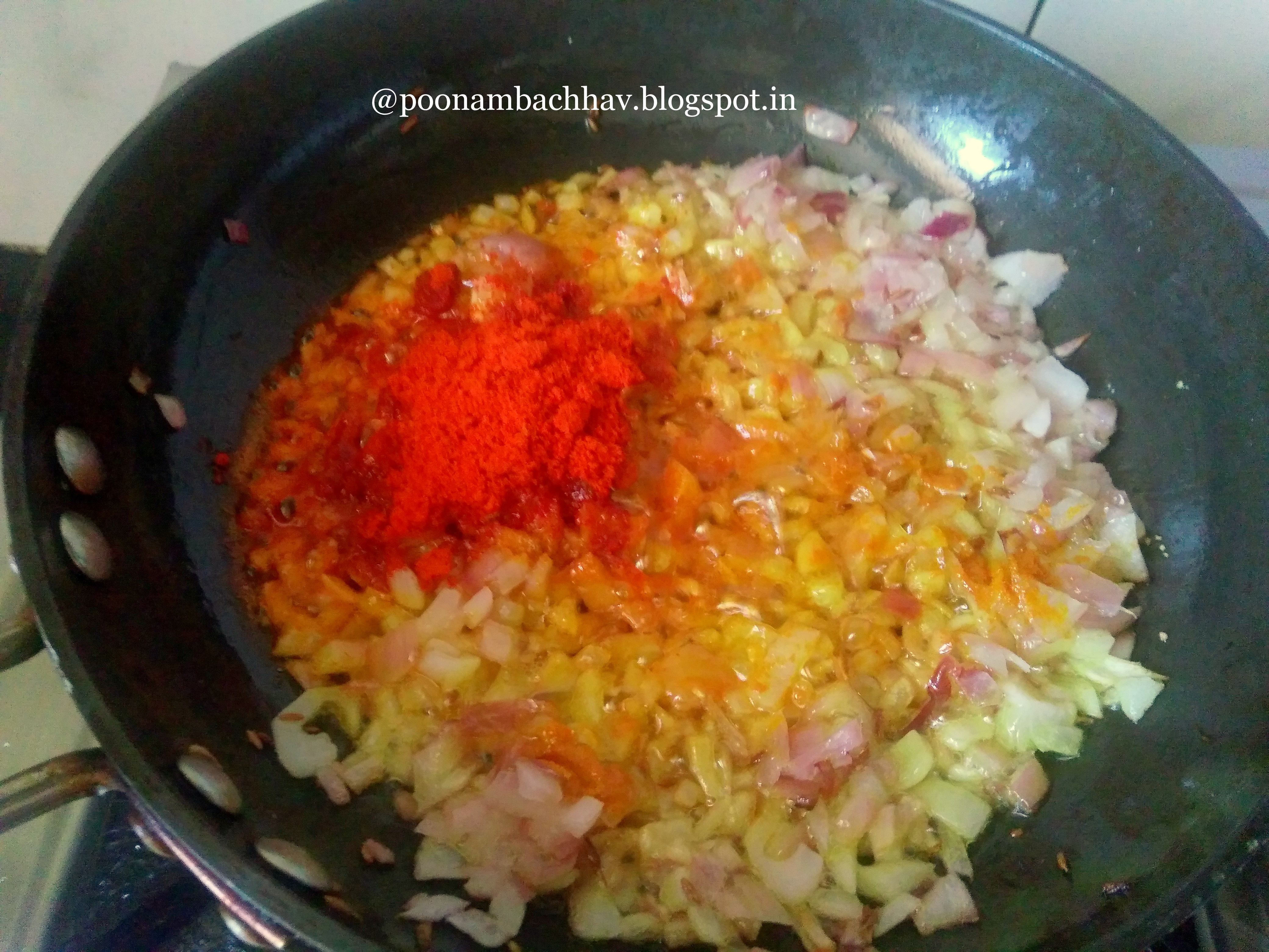 Annapurna: Shengdanyachi Chutney / Maharashtrian Peanut Chutney