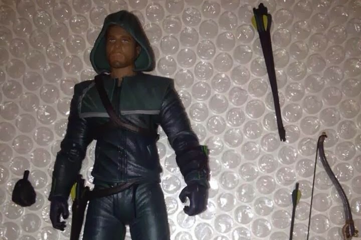 GeekMatic!: First Look: CW's Arrow Action Figure!