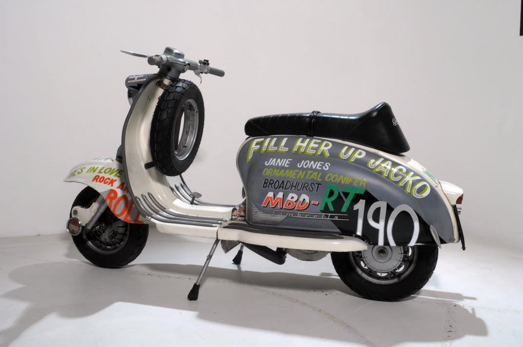 DIARIO DE UNA VESPA: DECORACIÓN PARA SCOOTER