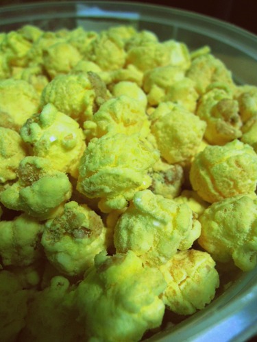 the seasoned first timer: Chef Tony's Popcorn: My Tub of Happiness