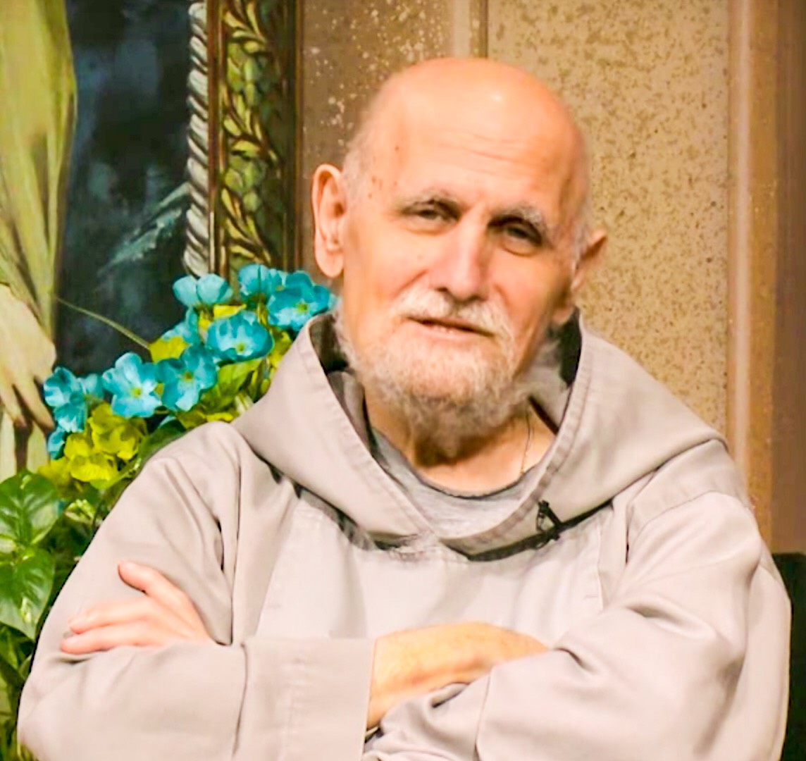 Children's Rosary: Prayers for Fr. Andrew Apostoli