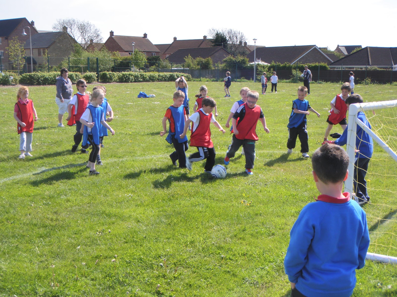 Class 3 St Georges: Photos from Year 3 football v Kewstoke Primary School