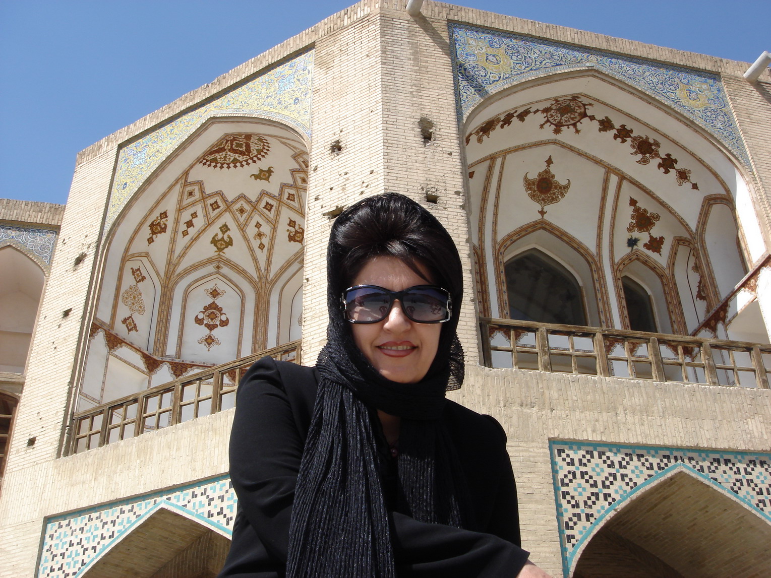 Enteshary: Nowruz 1390