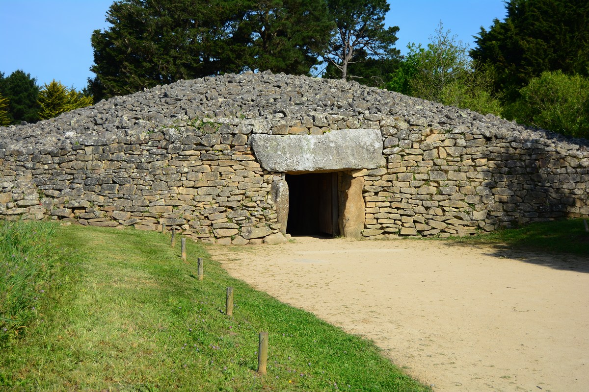 France - le site mégalithique de Locmariaquer - Les routes de tous les ...