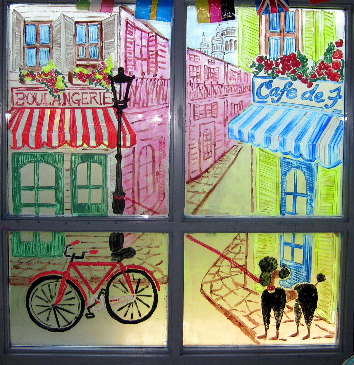 Cassie Stephens: french theme classroom