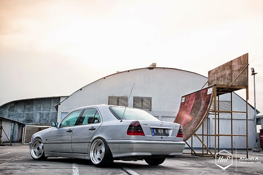 Mercedes-Benz W202 C230 Stance Style | BENZTUNING