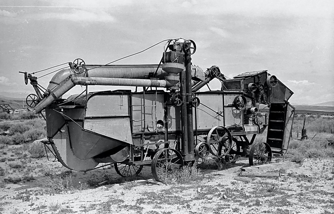 Back in Time - Threshing