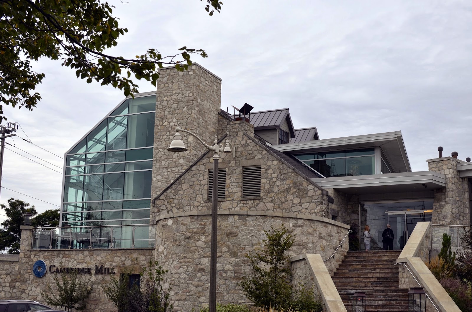 Tips Are Included!: Sunday Brunch at The Cambridge Mill