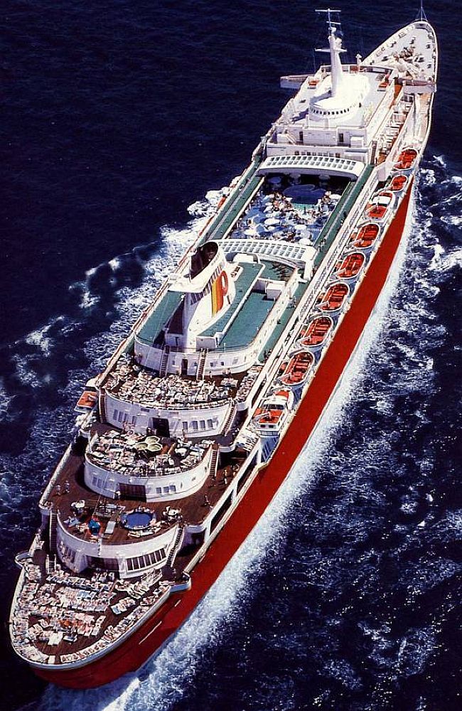 HISTORY - OCEANIC, a matter of design