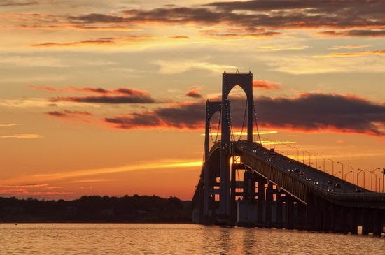 Claiborne Pell Bridge, Jamestown, USA (with Map & Photos)