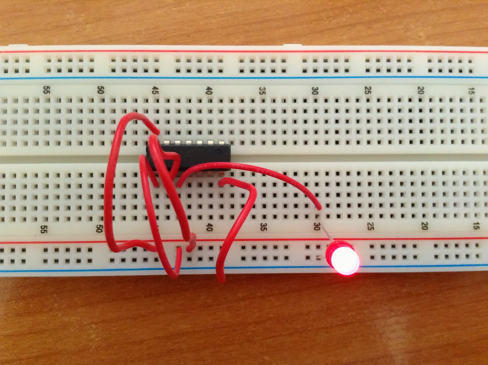 Linda's IB Computer Science Blog: Logic Gates (Lab Experiment with ...
