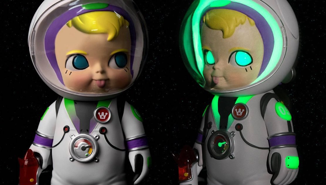 SAM SAM THE ASTRONAUT (GID Edition) from Kenny Wong X Threezero