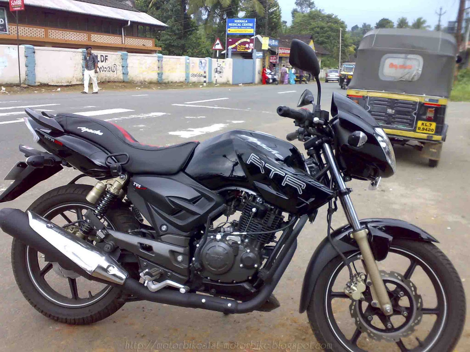 MotorBike: TVS Apache RTR-180cc