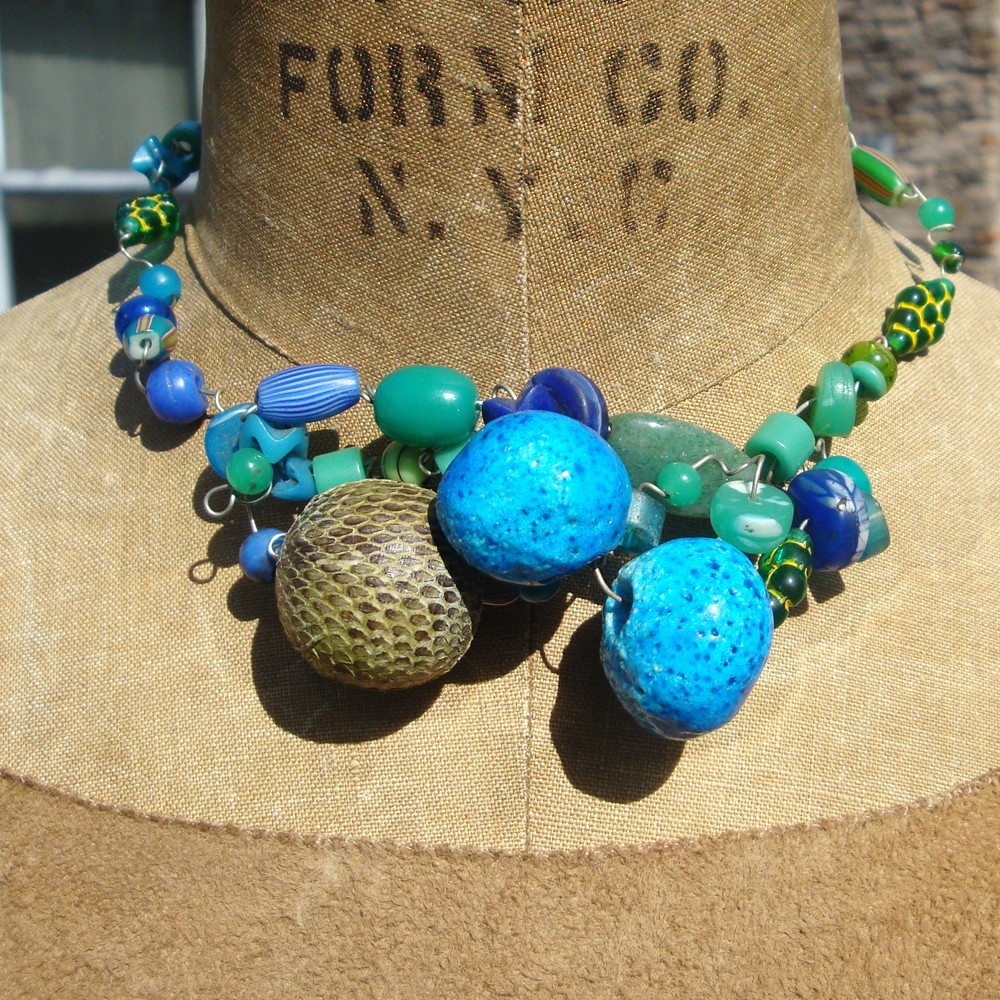 E-SPACE ART: Donkey Beads and Good Luck Charms