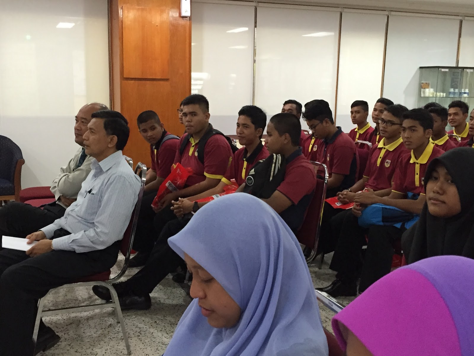 Guru Matematik Tambahan SM Sains Teluk Intan: PROGRAM JALINAN SEMESTI ...