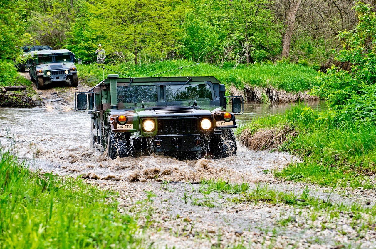 US Army Humvee Driver: Driven to Work Photos - Latest Auto Design