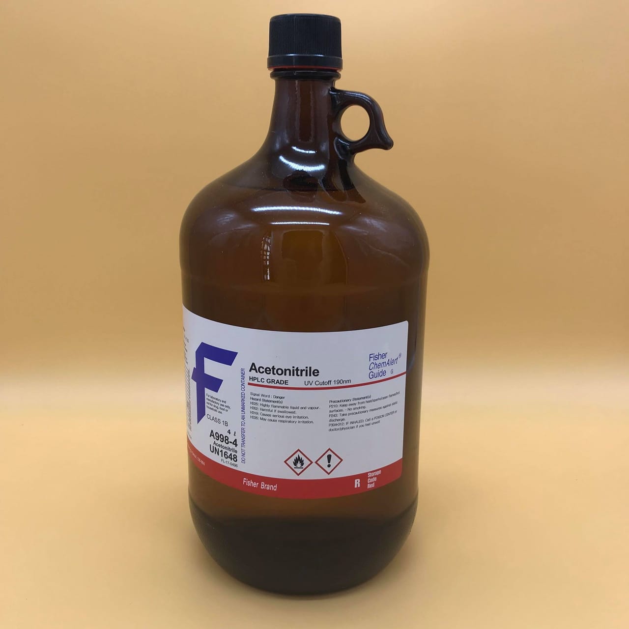Acetonitrile (HPLC, Fisher)
