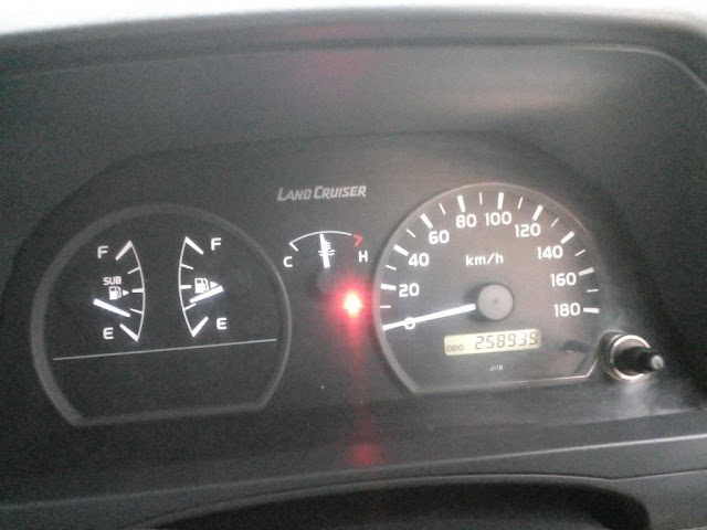 Toyota Landcruiser Ten Seater On Sale PNG Trade Center toyota-landcruiser-ten-seater-on-sale-png-trade-center