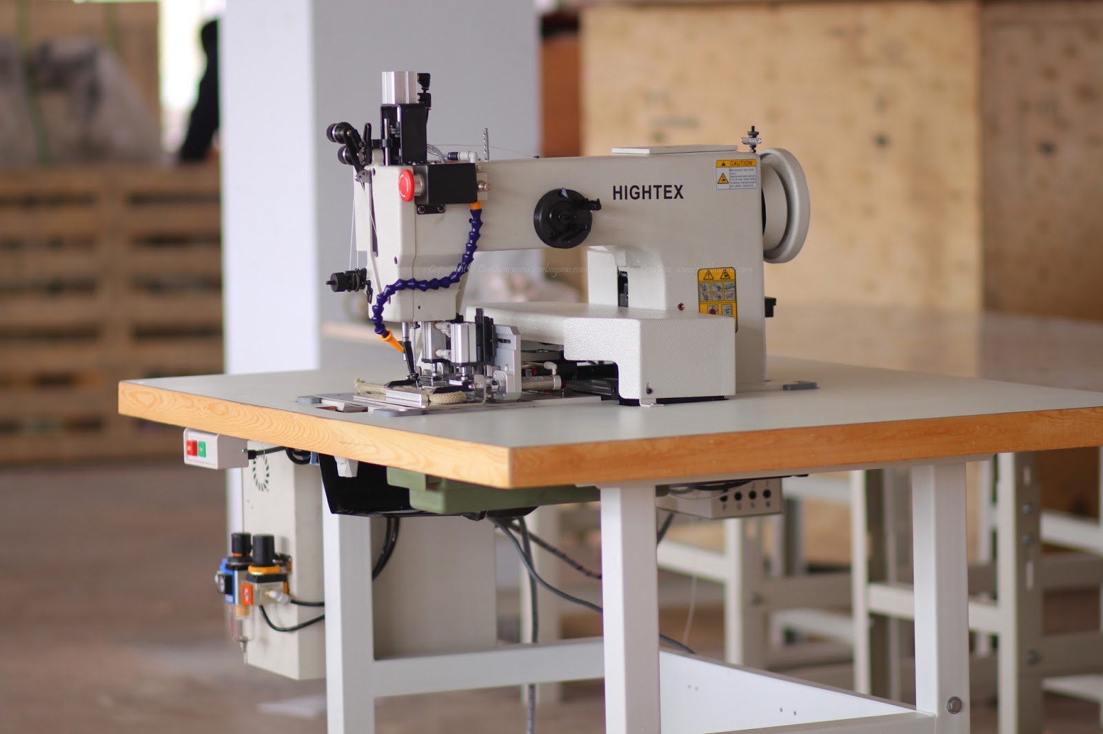 Heavy duty industrial sewing machines: Computerized sewing machine for ...
