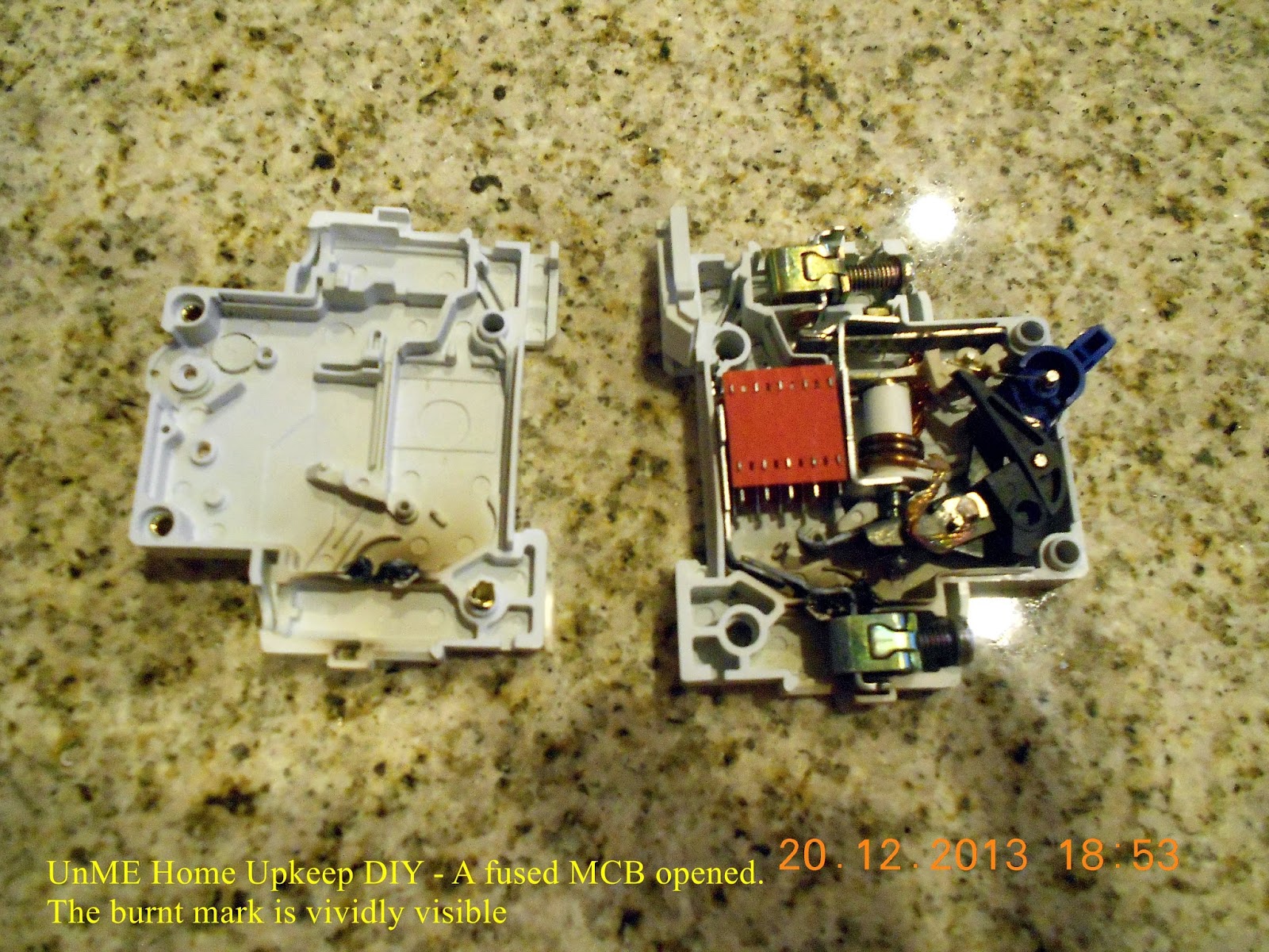 UnME HOME-UPKEEP DIY: Replacing Failed or Damaged Main Circuit Breaker ...