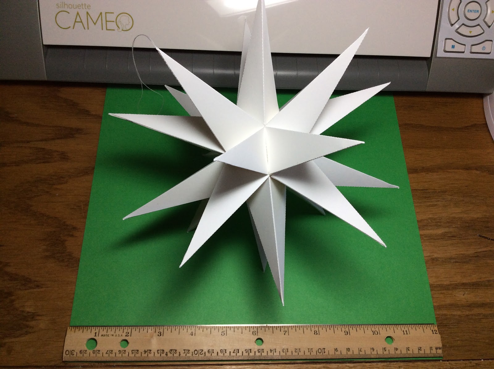 Papercrafts and other fun things: A STEM Project: A Moravian Star Model