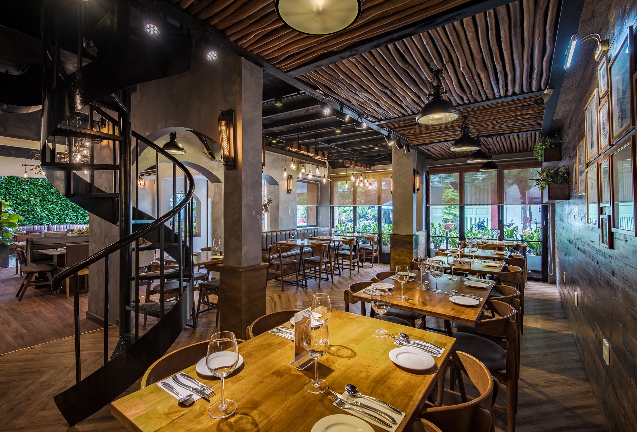 Topping beef - Quán steak ngon TPHCM "yêu nhau từ lần thử đầu tiên"