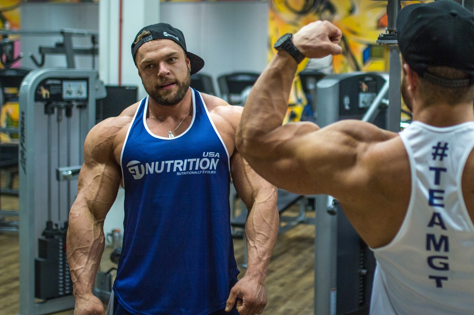 Worldwide Bodybuilders: Brazilian muscle twins Vitor Hugo and Marcus ...