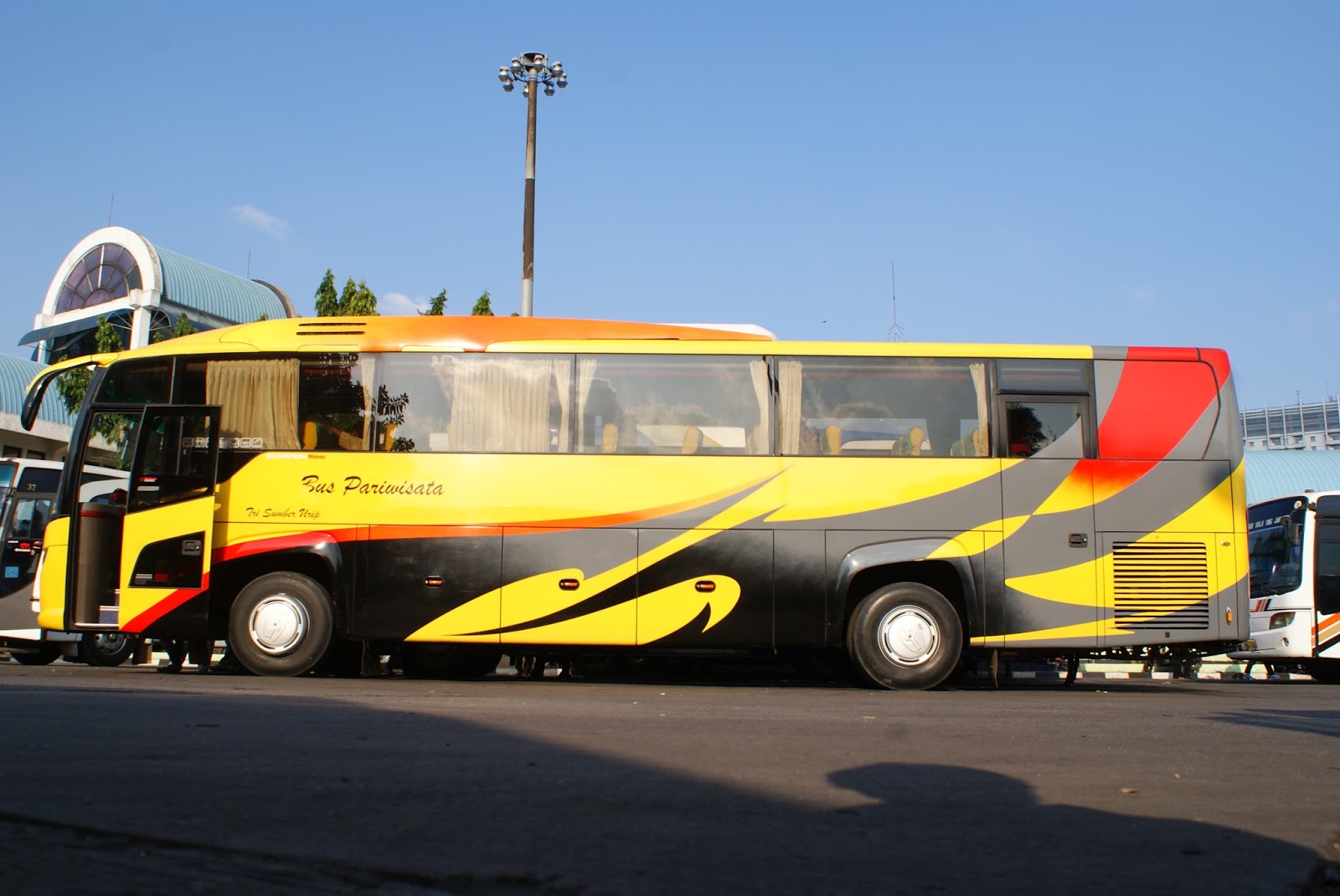 Bus Kreatif: Apa itu livery dalam dunia bus?