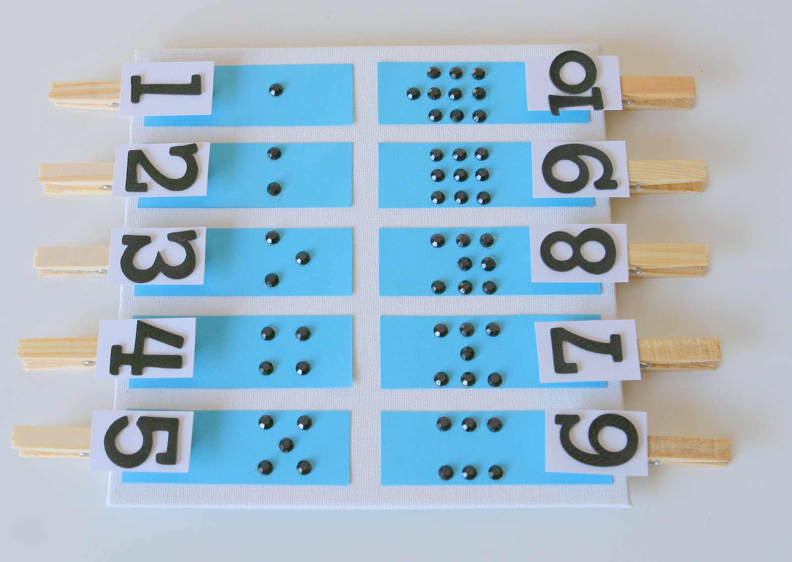 Max & Me: Toddler Tuesday - Number Matching Board