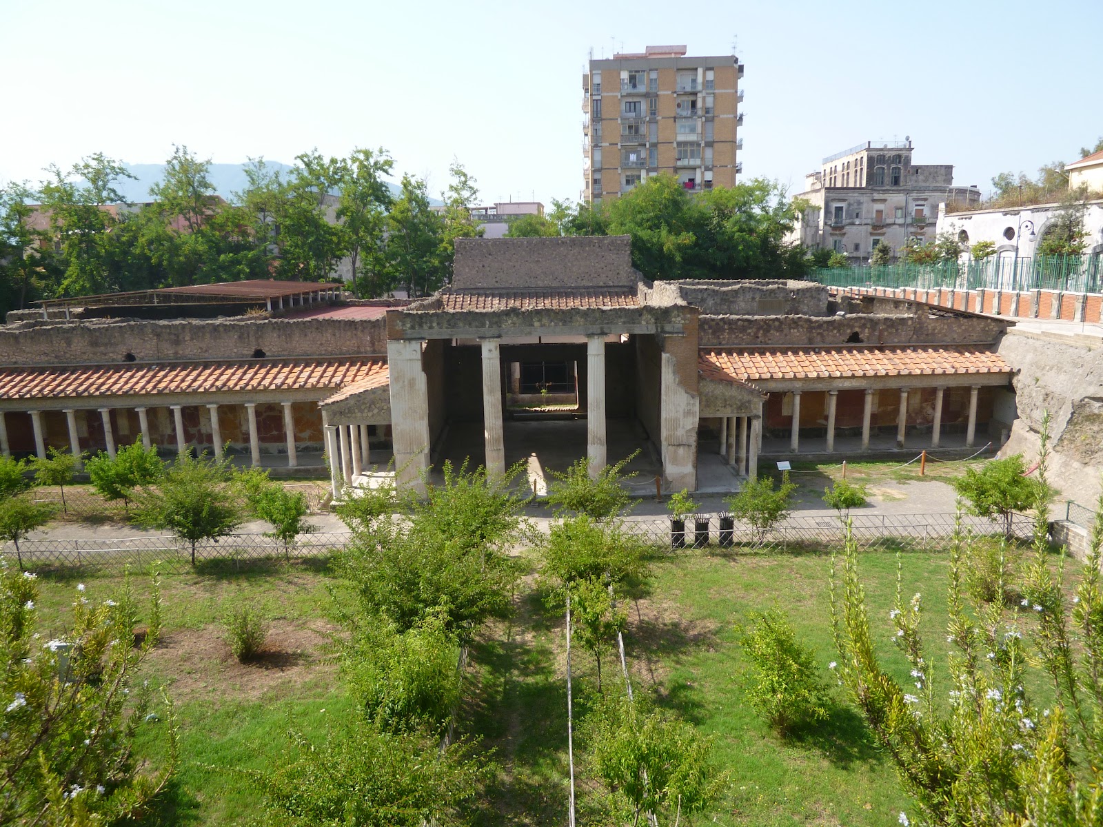 Back to the Ancients: A Class Trip to Oplontis and Pompeii ~ ARCAblog