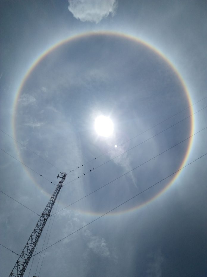 Inilah Perbedaan Suhu Panas Api Jika Dilihat Dari Warnanya - KedanHebat