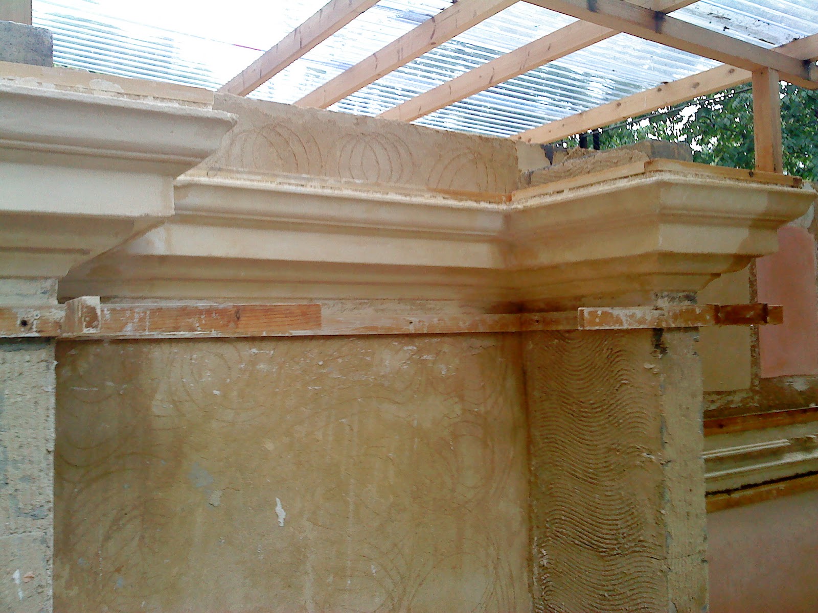 Phil Bailey Heritage Plastering: External render and mouldings