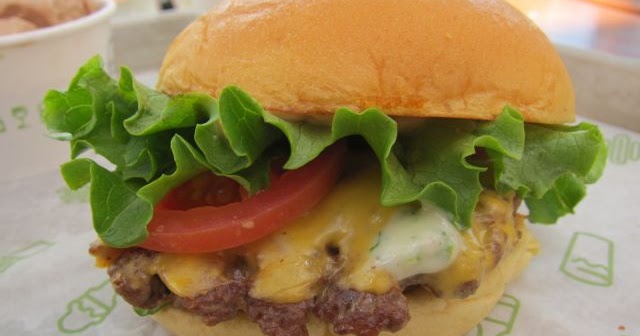 Review: Shake Shack - ShackBurger
