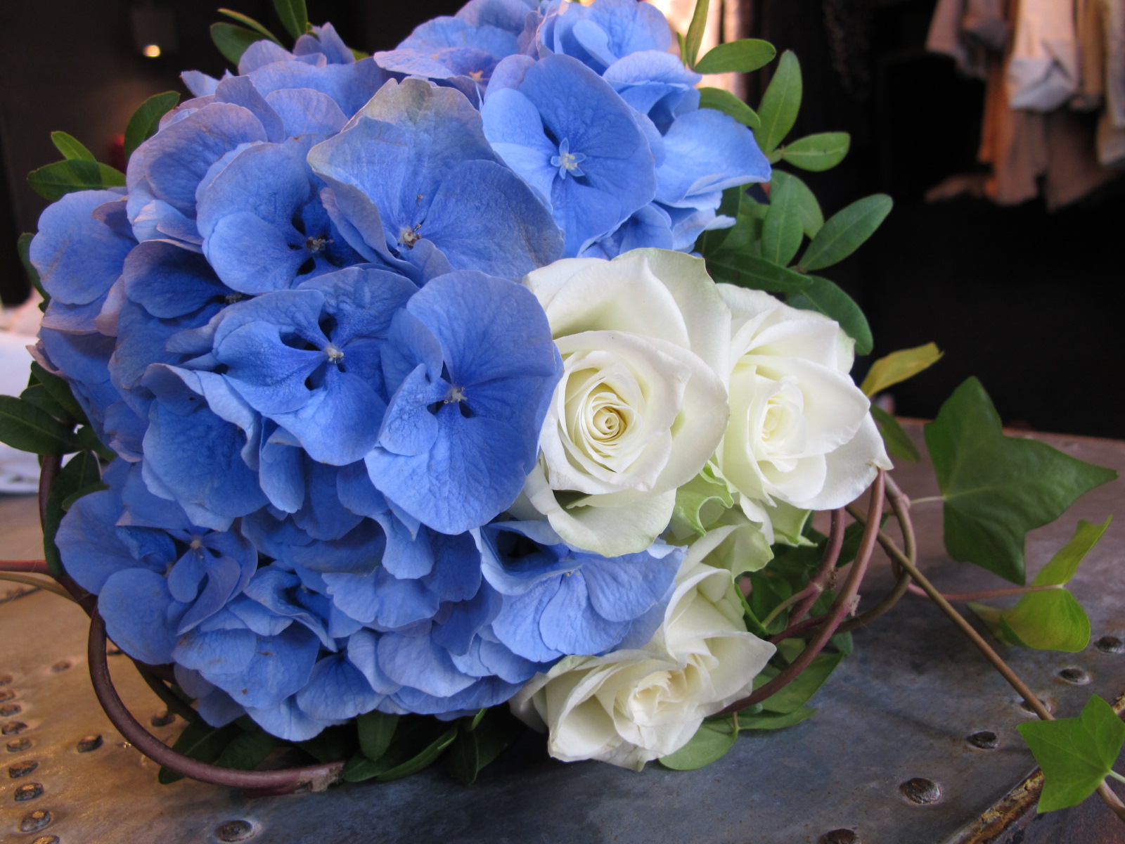 La Fleureuse Blog: Le bouquet de mariée " Hortensia roi