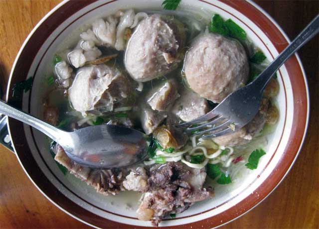 Tips Cara Membuat Bakso Sapi kenyal dan Enak - Ide Kreasi