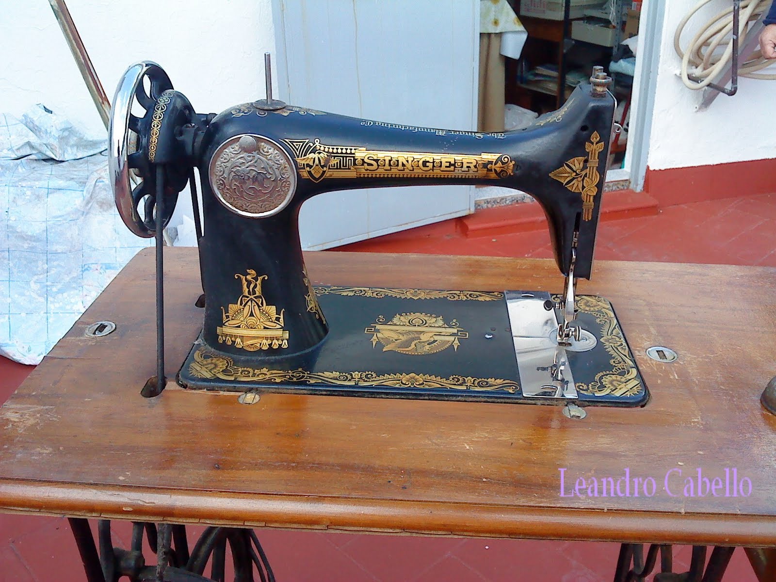 Manuel Cabello y Esperanza Izquierdo: "El blog de Ocurris". "Ubrique en ...