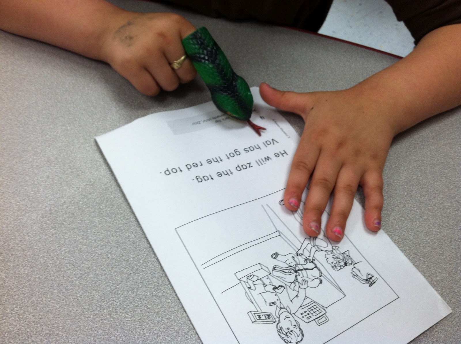 Young & Lively Kindergarten: Snakes Are Great!