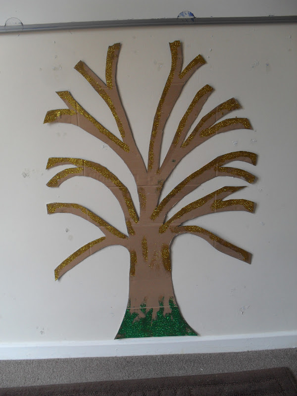 a muslim homeschool: This years Ramadan Good Deed Tree!