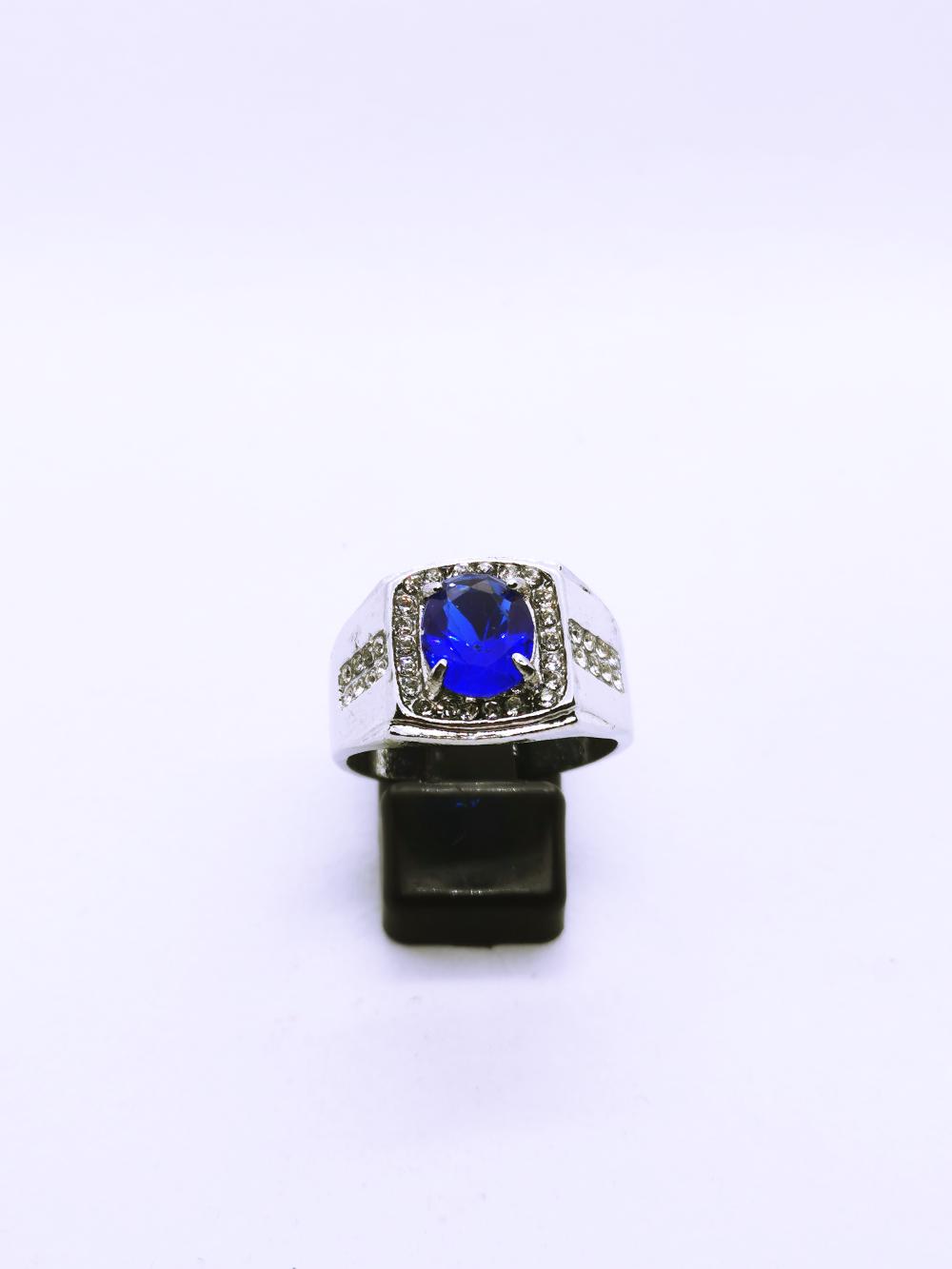 SELANGKAH KE ALAM MISTIK: CINCIN NILAM BIRU DIRAJA @ ROYAL BLUE SAPPHIRE
