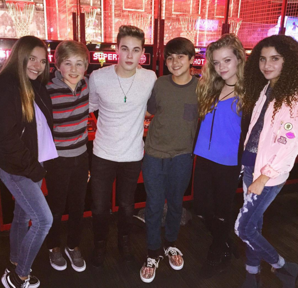 NickALive!: See Photos From The "Nicky, Ricky, Dicky & Dawn" Season 3 ...