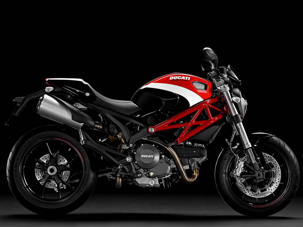 One Mind Set: Ducati Monster 795 - Harga & Spesifikasi