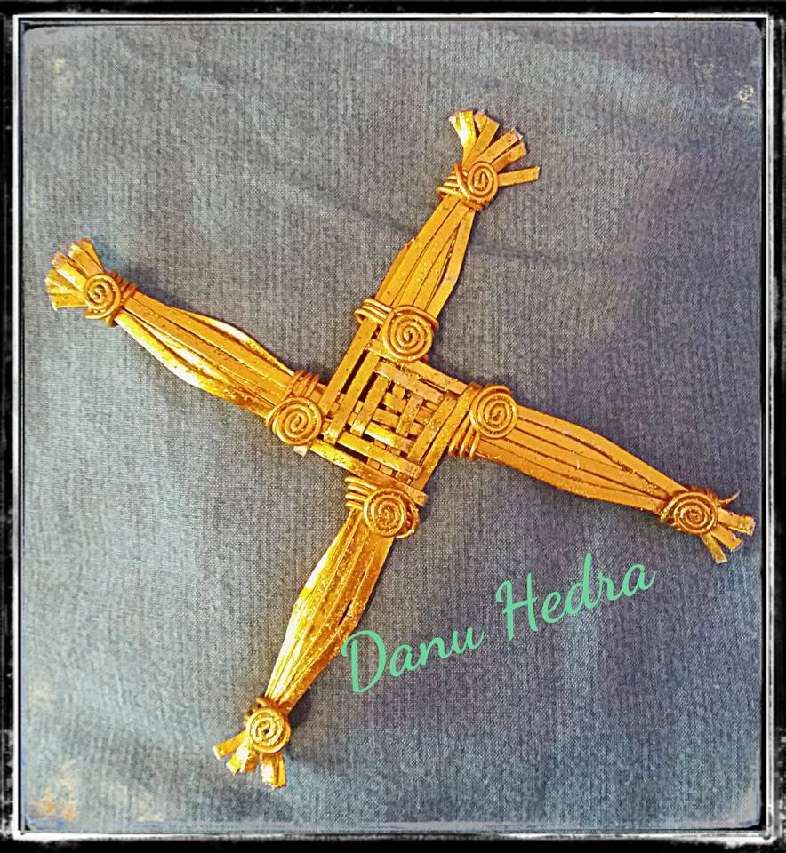 O BOSQUE DA MEIGA: CELEBRACIÓN DE IMBOLC CON LA CRUZ DE BRIGID