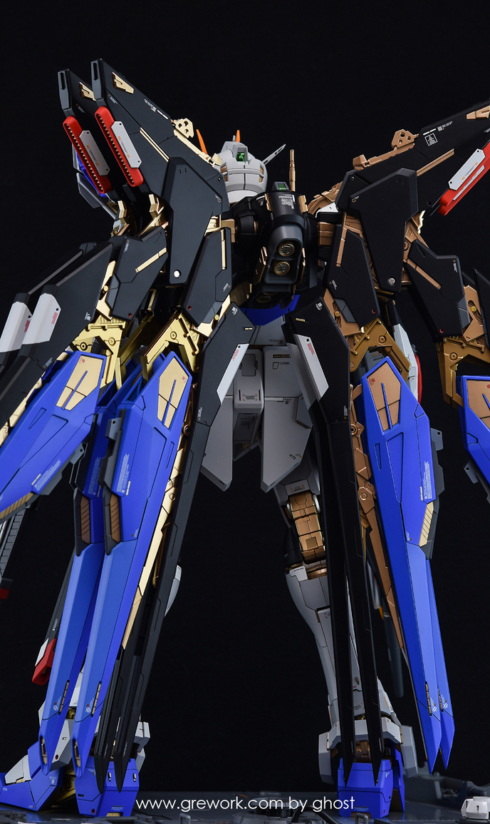 Custom Build: PG 1/60 Strike Freedom Gundam [Detailed]