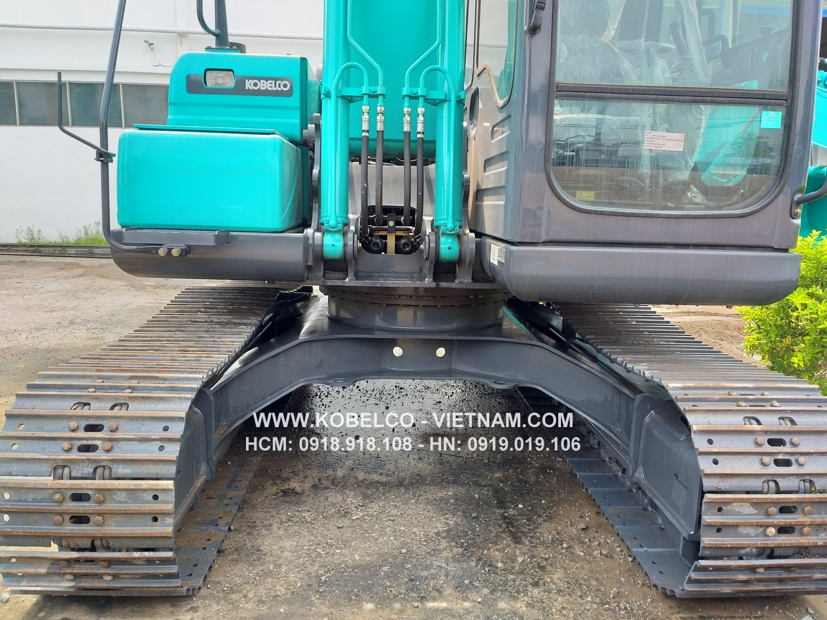 Máy đào Kobelco SK130-8, gầu tiêu chuẩn 0.5m3