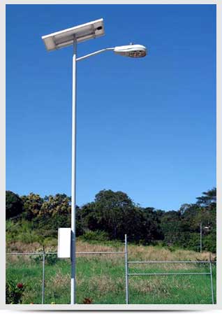 everblue™ : POSTES SOLARES LED